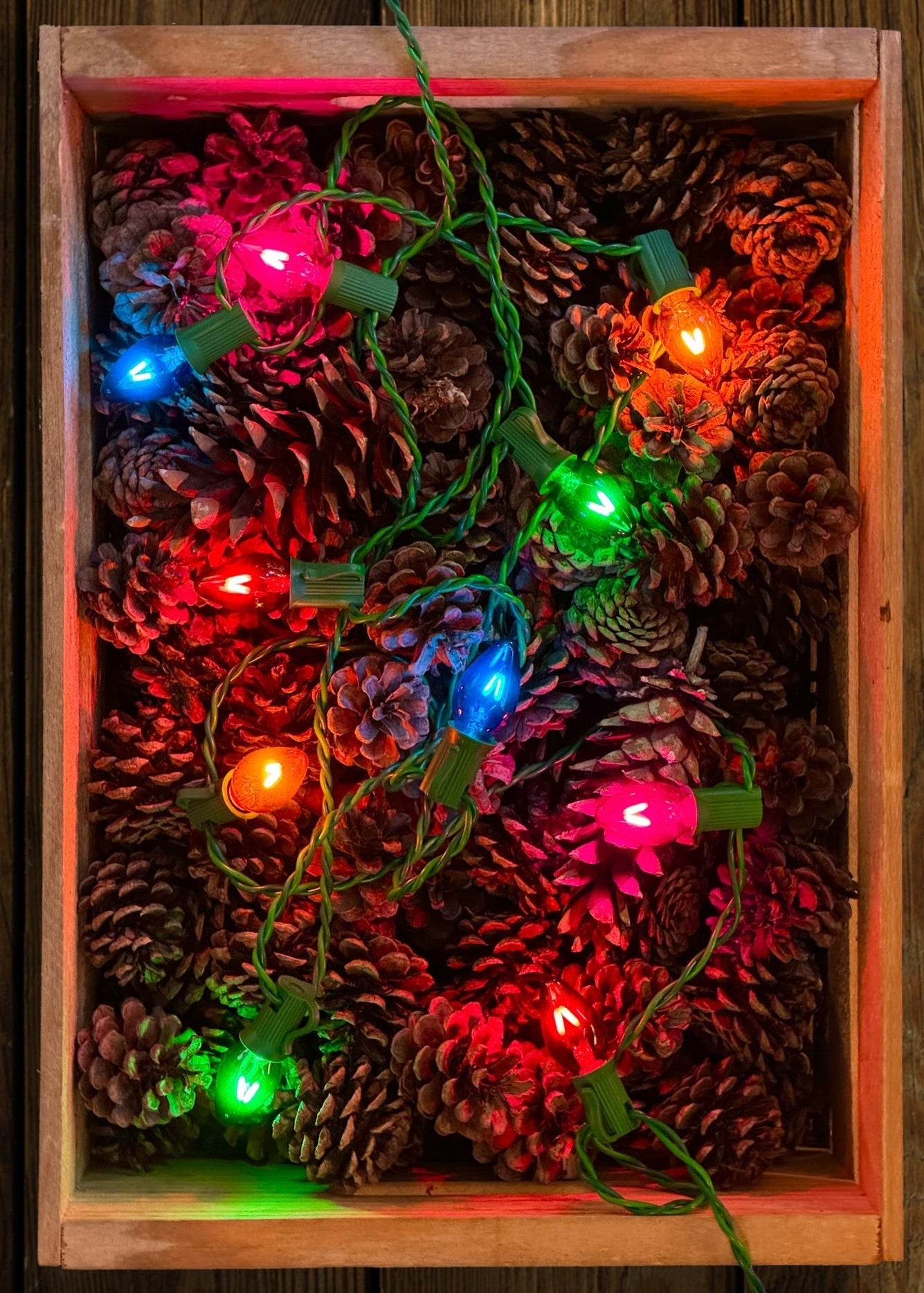 Vintage Style LED Christmas Lights – C7 25-Light Set - Jeweltone Trans ...